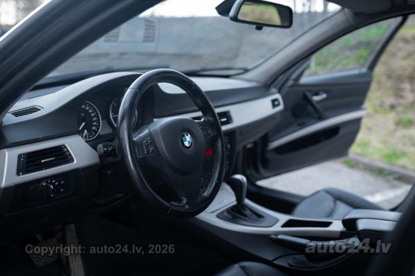 Pelēks BMW 3 Series 2005 Tallina, ar dzinēja tilpumu 2.00 L un nobraukumu 324 tūkst. km par 3999 €, foto 8 vietnē AUTOMOTO.COM.LV