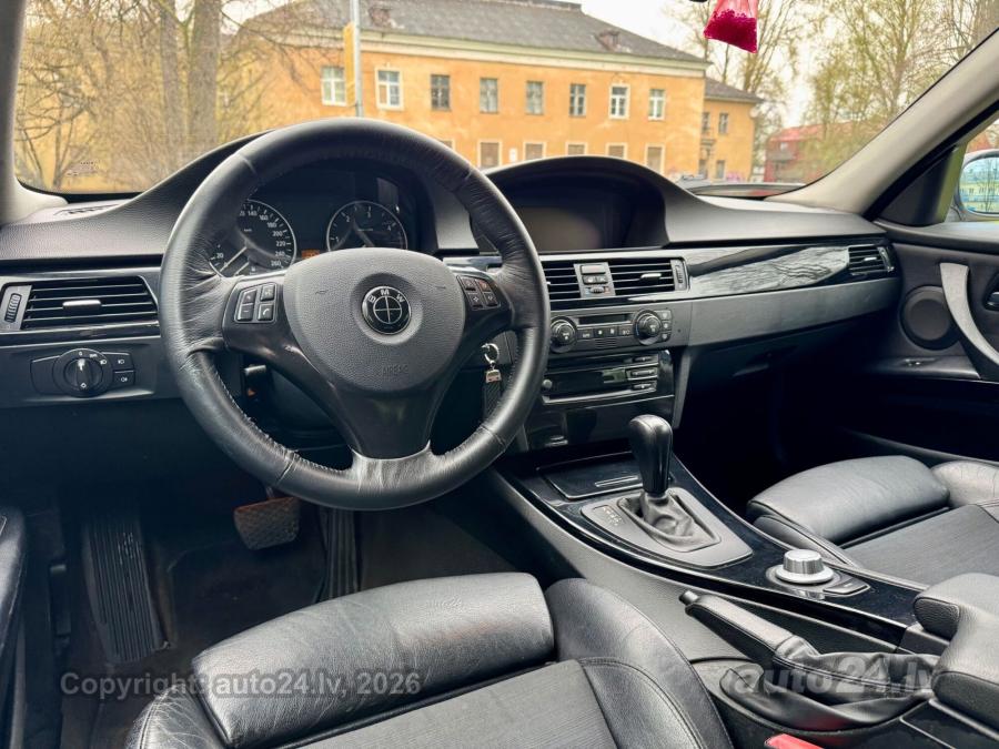 Pelēks BMW 3 Series 2005 Tallina, ar dzinēja tilpumu 2.00 L un nobraukumu 420 tūkst. km par 3799 €, foto 10 vietnē AUTOMOTO.COM.LV