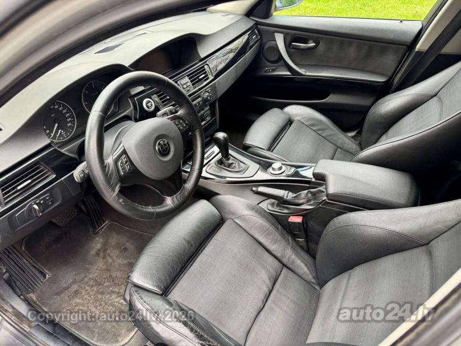 Pelēks BMW 3 Series 2005 Tallina, ar dzinēja tilpumu 2.00 L un nobraukumu 420 tūkst. km par 3799 €, foto 14 vietnē AUTOMOTO.COM.LV