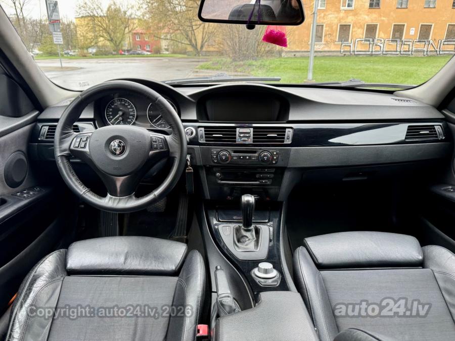 Pelēks BMW 3 Series 2005 Tallina, ar dzinēja tilpumu 2.00 L un nobraukumu 420 tūkst. km par 3799 €, foto 16 vietnē AUTOMOTO.COM.LV