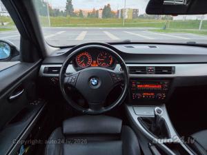 Pelēks BMW 3 Series 2005 Tallina, ar dzinēja tilpumu 0.00 L un nobraukumu 480 tūkst. km par 2300 €, foto 12 vietnē AUTOMOTO.COM.LV