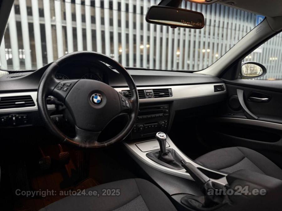Pelēks BMW 3 Series 2006 Tallina, ar dzinēja tilpumu 2.00 L un nobraukumu 343 tūkst. km par 2499 €, foto 8 vietnē AUTOMOTO.COM.LV