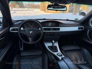 Pelēks BMW 3 Series 2006 Viljandi, ar dzinēja tilpumu 3.00 L un nobraukumu 247 tūkst. km par 6790 €, foto 7 vietnē AUTOMOTO.COM.LV