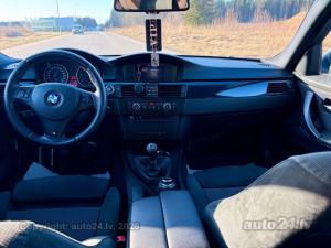 Pelēks BMW 3 Series 2006 Narva, ar dzinēja tilpumu 3.00 L un nobraukumu 335 tūkst. km par 10500 €, foto 9 vietnē AUTOMOTO.COM.LV