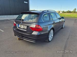 Pelēks BMW 3 Series 2006 Rapla, ar dzinēja tilpumu 3.00 L un nobraukumu 309 tūkst. km par 4800 €, foto 3 vietnē AUTOMOTO.COM.LV