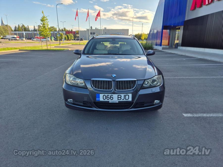 Pelēks BMW 3 Series 2006 Rapla, ar dzinēja tilpumu 3.00 L un nobraukumu 309 tūkst. km par 4800 €, foto 11 vietnē AUTOMOTO.COM.LV