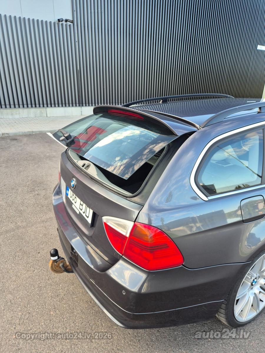 Pelēks BMW 3 Series 2006 Rapla, ar dzinēja tilpumu 3.00 L un nobraukumu 309 tūkst. km par 4800 €, foto 20 vietnē AUTOMOTO.COM.LV