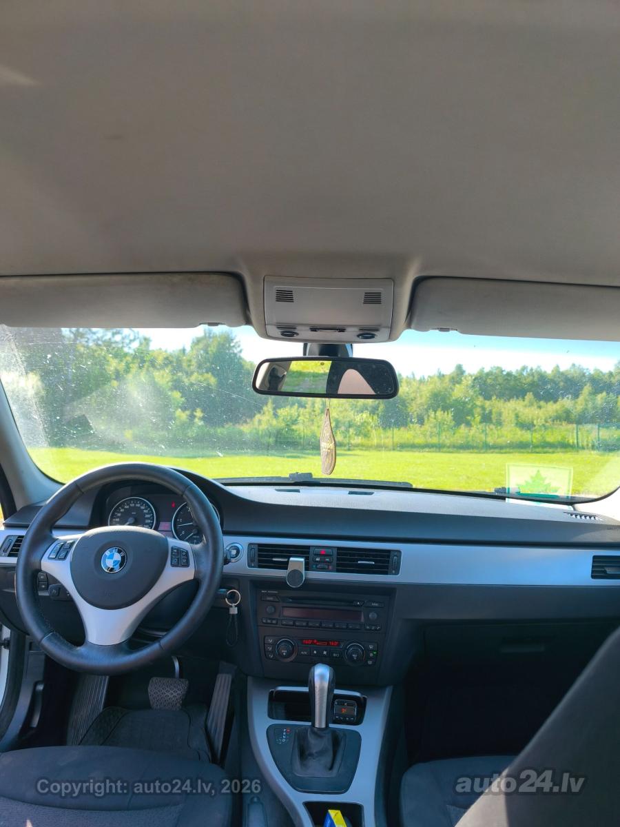 Pelēks BMW 3 Series 2006 Tallina, ar dzinēja tilpumu 3.00 L un nobraukumu 416 tūkst. km par 4500 €, foto 10 vietnē AUTOMOTO.COM.LV