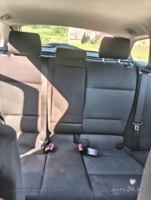 Pelēks BMW 3 Series 2006 Tallina, ar dzinēja tilpumu 3.00 L un nobraukumu 416 tūkst. km par 4500 €, foto 13 vietnē AUTOMOTO.COM.LV