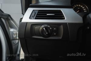 Pelēks BMW 3 Series 2006 Tallina, ar dzinēja tilpumu 3.00 L un nobraukumu 335 tūkst. km par 4499 €, foto 14 vietnē AUTOMOTO.COM.LV