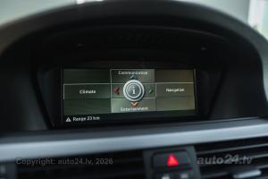 Pelēks BMW 3 Series 2006 Tallina, ar dzinēja tilpumu 3.00 L un nobraukumu 335 tūkst. km par 4499 €, foto 23 vietnē AUTOMOTO.COM.LV