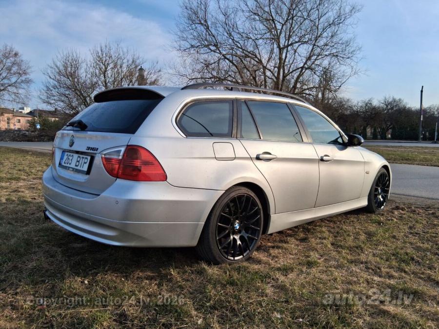 Grey BMW 3 Series 2007 in Tallinn, with an engine capacity of 3.00 L and mileage of 338 thousand km for 6499 €, photo 4 on AUTOMOTO.COM.LV