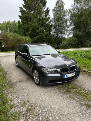 Pelēks BMW 3 Series 2008 Rapla, ar dzinēja tilpumu 2.00 L un nobraukumu 292 tūkst. km par 4000 €, foto 3 vietnē AUTOMOTO.COM.LV