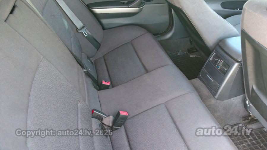 Grey BMW 3 Series 2008 in Tallinn, with an engine capacity of 2.00 L and mileage of 265 thousand km for 4650 €, photo 13 on AUTOMOTO.COM.LV