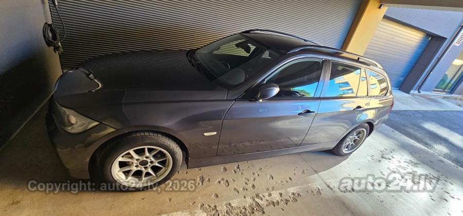 Pelēks BMW 3 Series 2008 Tallina, ar dzinēja tilpumu 2.00 L un nobraukumu 324 tūkst. km par 4550 €, foto 5 vietnē AUTOMOTO.COM.LV