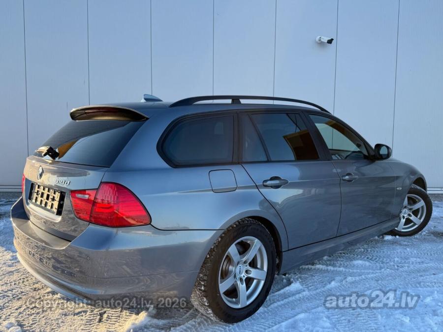Grey BMW 3 Series 2009 in Tartu, with an engine capacity of 2.00 L and mileage of 225 thousand km for 5499 €, photo 5 on AUTOMOTO.COM.LV