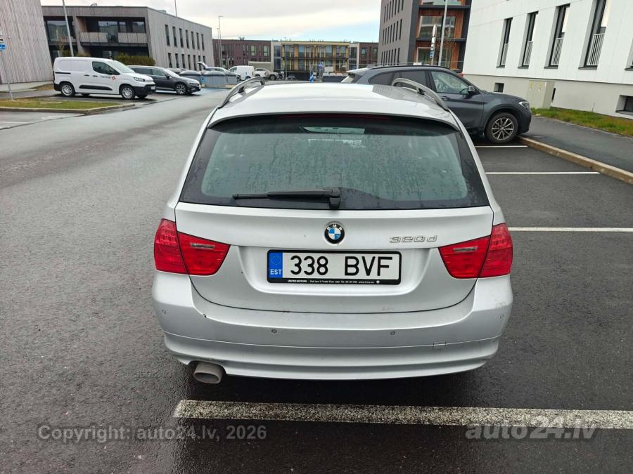 Pelēks BMW 3 Series 2009 Tallina, ar dzinēja tilpumu 2.00 L un nobraukumu 286 tūkst. km par 4700 €, foto 5 vietnē AUTOMOTO.COM.LV