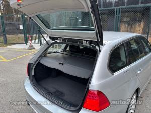 Pelēks BMW 3 Series 2009 Tallina, ar dzinēja tilpumu 3.00 L un nobraukumu 223 tūkst. km par 7699 €, foto 9 vietnē AUTOMOTO.COM.LV