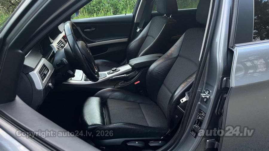 Pelēks BMW 3 Series 2009 Tallina, ar dzinēja tilpumu 2.00 L un nobraukumu 258 tūkst. km par 6850 €, foto 10 vietnē AUTOMOTO.COM.LV