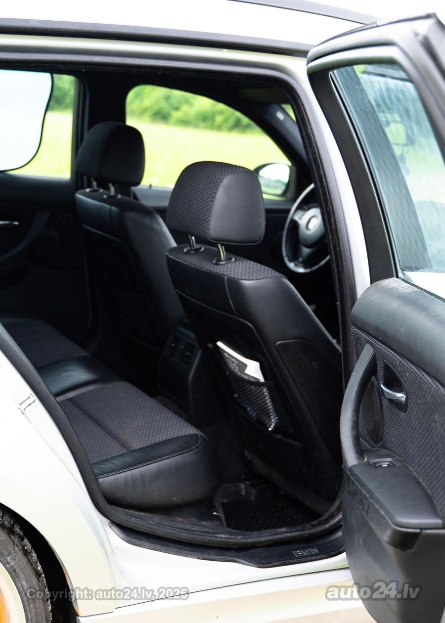 Pelēks BMW 3 Series 2009 Tallina, ar dzinēja tilpumu 2.00 L un nobraukumu 300 tūkst. km par 4500 €, foto 11 vietnē AUTOMOTO.COM.LV