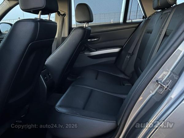 Pelēks BMW 3 Series 2010 Tallina, ar dzinēja tilpumu 2.00 L un nobraukumu 227 tūkst. km par 5990 €, foto 11 vietnē AUTOMOTO.COM.LV
