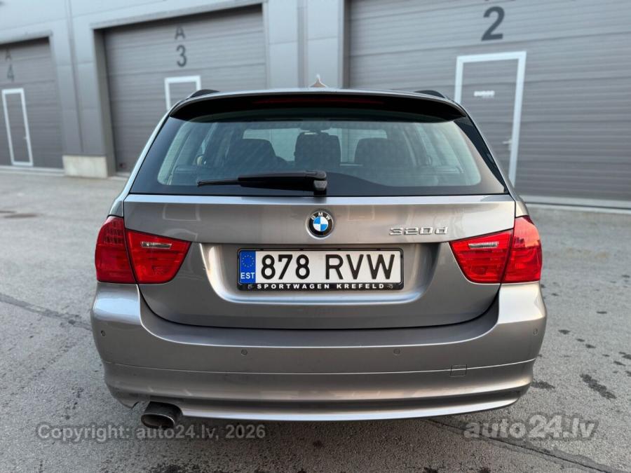 Pelēks BMW 3 Series 2010 Tallina, ar dzinēja tilpumu 2.00 L un nobraukumu 308 tūkst. km par 5800 €, foto 9 vietnē AUTOMOTO.COM.LV