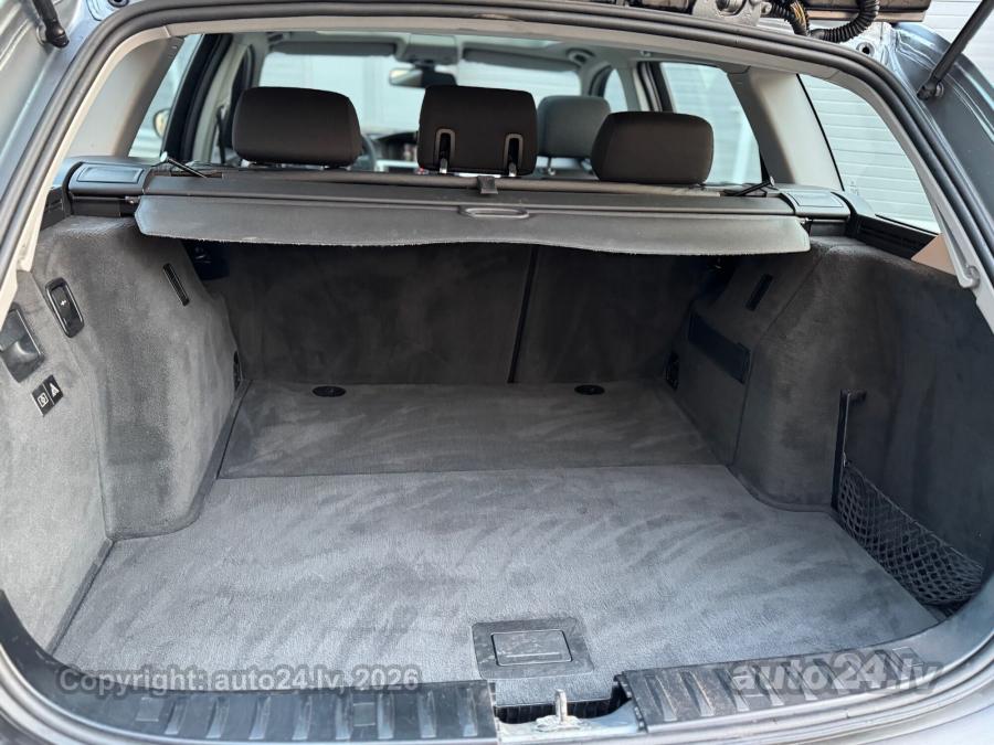 Pelēks BMW 3 Series 2010 Tallina, ar dzinēja tilpumu 2.00 L un nobraukumu 308 tūkst. km par 5800 €, foto 17 vietnē AUTOMOTO.COM.LV