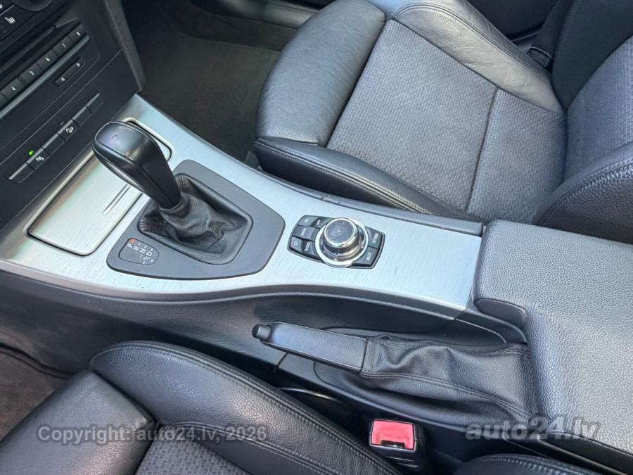 Grey BMW 3 Series 2010 in Tallinn, with an engine capacity of 0.00 L and mileage of 325 thousand km for 6990 €, photo 17 on AUTOMOTO.COM.LV
