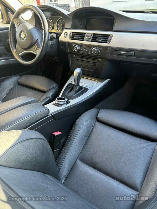 Grey BMW 3 Series 2011 in Polva, with an engine capacity of 3.00 L and mileage of 241 thousand km for 8200 €, photo 11 on AUTOMOTO.COM.LV