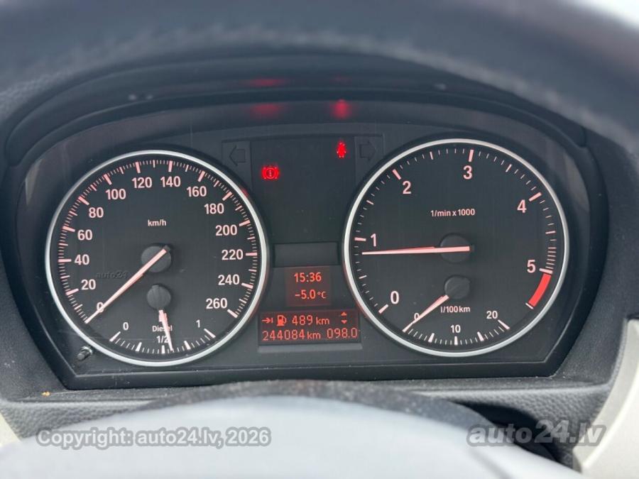 Grey BMW 3 Series 2011 in Tallinn, with an engine capacity of 2.00 L and mileage of 244 thousand km for 5690 €, photo 12 on AUTOMOTO.COM.LV