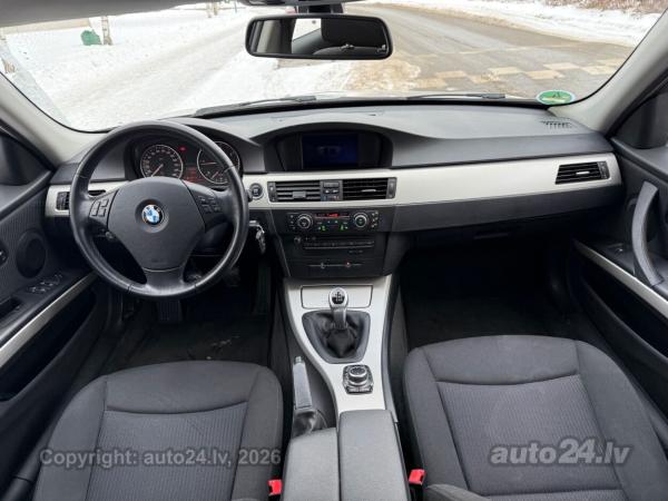 Pelēks BMW 3 Series 2011 Tallina, ar dzinēja tilpumu 2.00 L un nobraukumu 244 tūkst. km par 5690 €, foto 10 vietnē AUTOMOTO.COM.LV