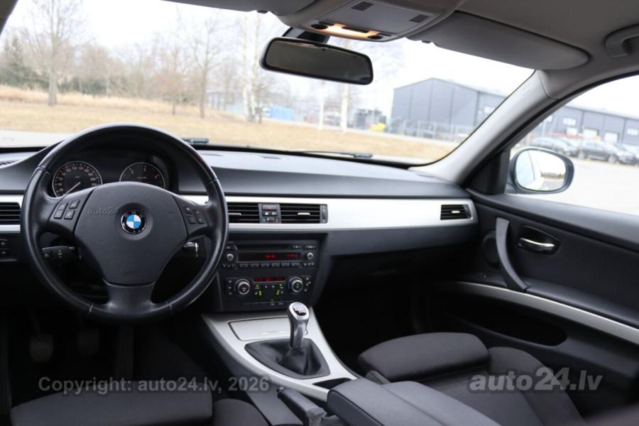 Pelēks BMW 3 Series 2011 Pērnava, ar dzinēja tilpumu 2.00 L un nobraukumu 258 tūkst. km par 5490 €, foto 11 vietnē AUTOMOTO.COM.LV