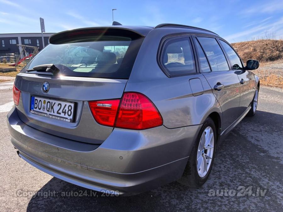 Pelēks BMW 3 Series 2011 Tallina, ar dzinēja tilpumu 2.00 L un nobraukumu 283 tūkst. km par 5099 €, foto 22 vietnē AUTOMOTO.COM.LV
