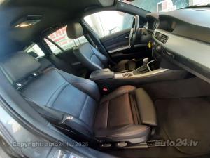 Pelēks BMW 3 Series 2011 Tartu, ar dzinēja tilpumu 2.50 L un nobraukumu 237 tūkst. km par 6690 €, foto 19 vietnē AUTOMOTO.COM.LV