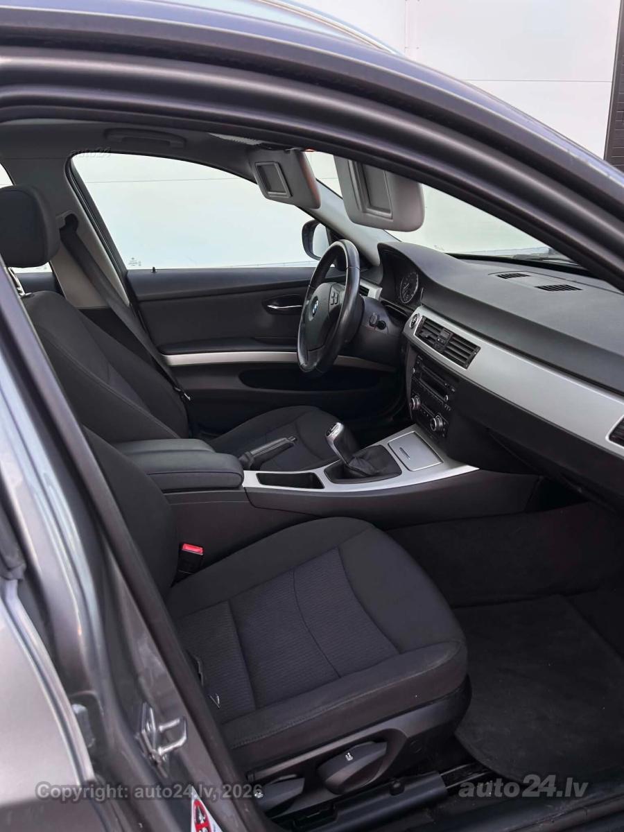 Grey BMW 3 Series 2011 in Tallinn, with an engine capacity of 2.00 L and mileage of 240 thousand km for 3900 €, photo 10 on AUTOMOTO.COM.LV
