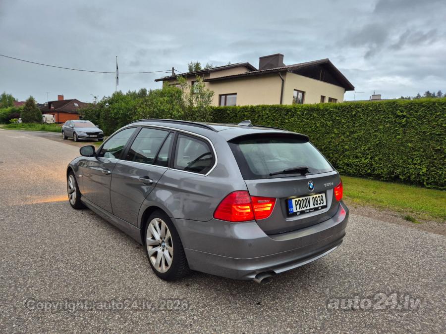 Grey BMW 3 Series 2011 in Tartu, with an engine capacity of 2.00 L and mileage of 230 thousand km for 5490 €, photo 15 on AUTOMOTO.COM.LV