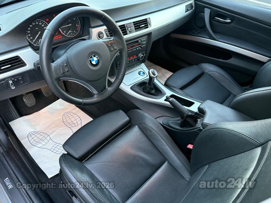 Grey BMW 3 Series 2011 in Tallinn, with an engine capacity of 2.00 L and mileage of 257 thousand km for 4750 €, photo 14 on AUTOMOTO.COM.LV