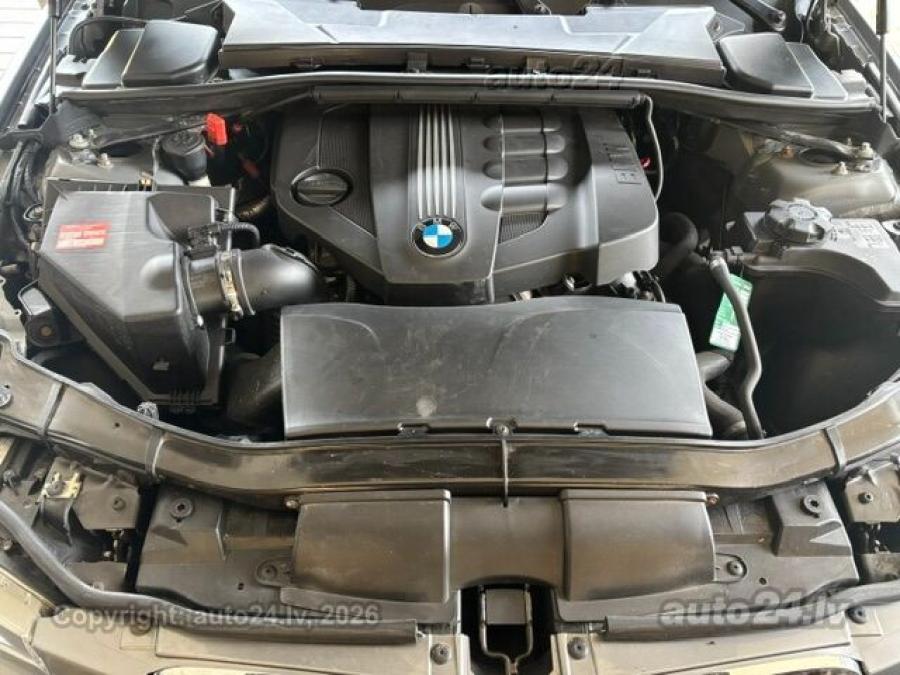 Grey BMW 3 Series 2011 in Tallinn, with an engine capacity of 2.00 L and mileage of 190 thousand km for 5650 €, photo 16 on AUTOMOTO.COM.LV