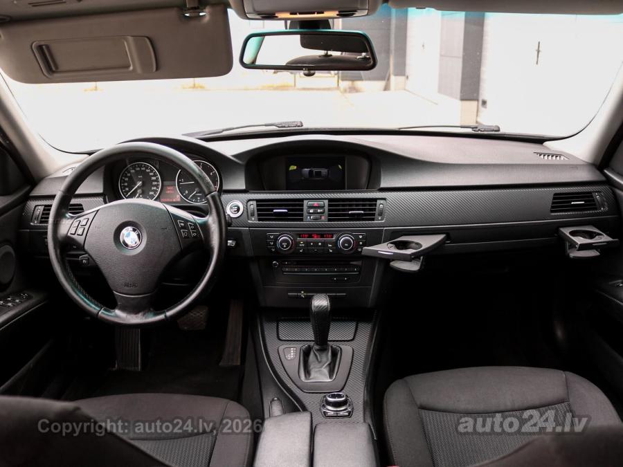 Grey BMW 3 Series 2011 in Tallinn, with an engine capacity of 2.00 L and mileage of 350 thousand km for 4999 €, photo 13 on AUTOMOTO.COM.LV