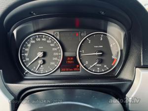 Pelēks BMW 3 Series 2011 Tallina, ar dzinēja tilpumu 2.00 L un nobraukumu 260 tūkst. km par 5850 €, foto 13 vietnē AUTOMOTO.COM.LV