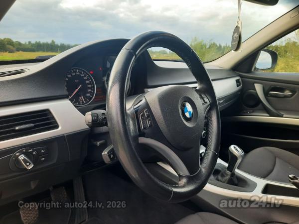 Pelēks BMW 3 Series 2011 Tartu, ar dzinēja tilpumu 2.00 L un nobraukumu 266 tūkst. km par 5999 €, foto 5 vietnē AUTOMOTO.COM.LV
