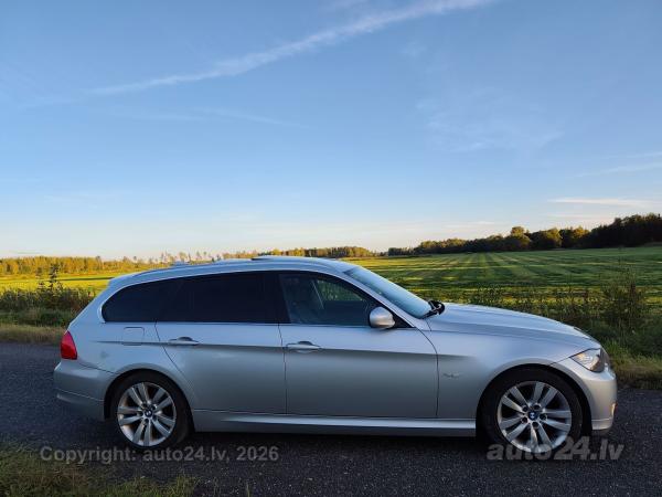 BMW 3 Series 2011 in Tallinn on AUTOMOTO.COM.LV Grey BMW 3 Series 2011 in Tallinn, with an engine capacity of 2.00 L and mileage of 303 thousand km for 5190 €, photo 9 on AUTOMOTO.COM.LV