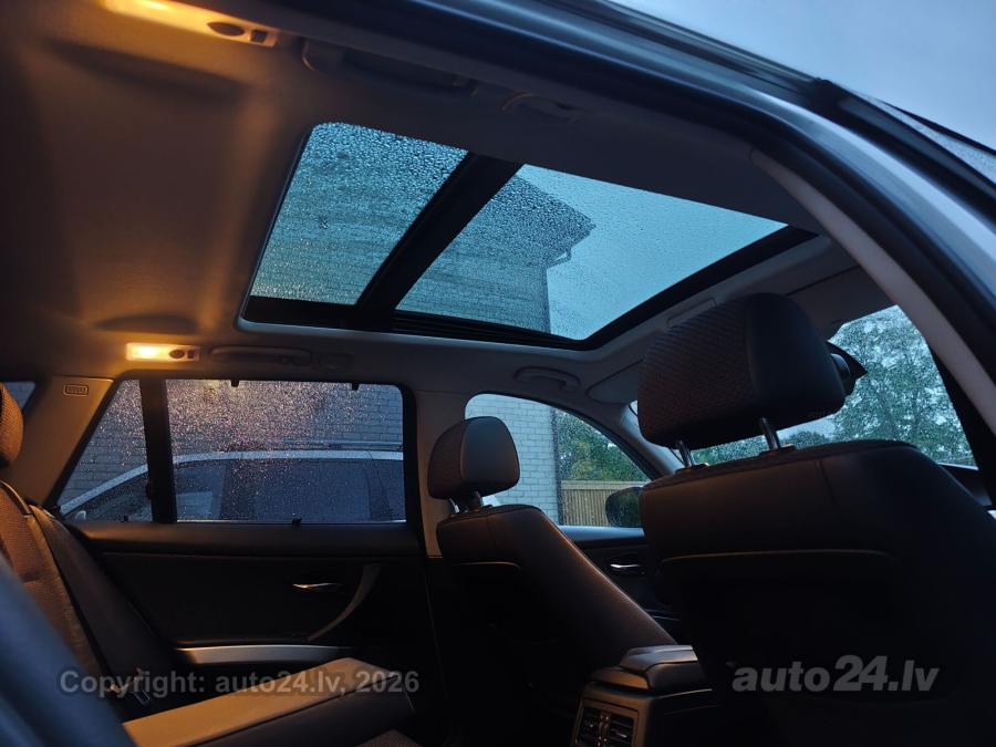 Pelēks BMW 3 Series 2011 Tallina, ar dzinēja tilpumu 2.00 L un nobraukumu 303 tūkst. km par 5190 €, foto 16 vietnē AUTOMOTO.COM.LV