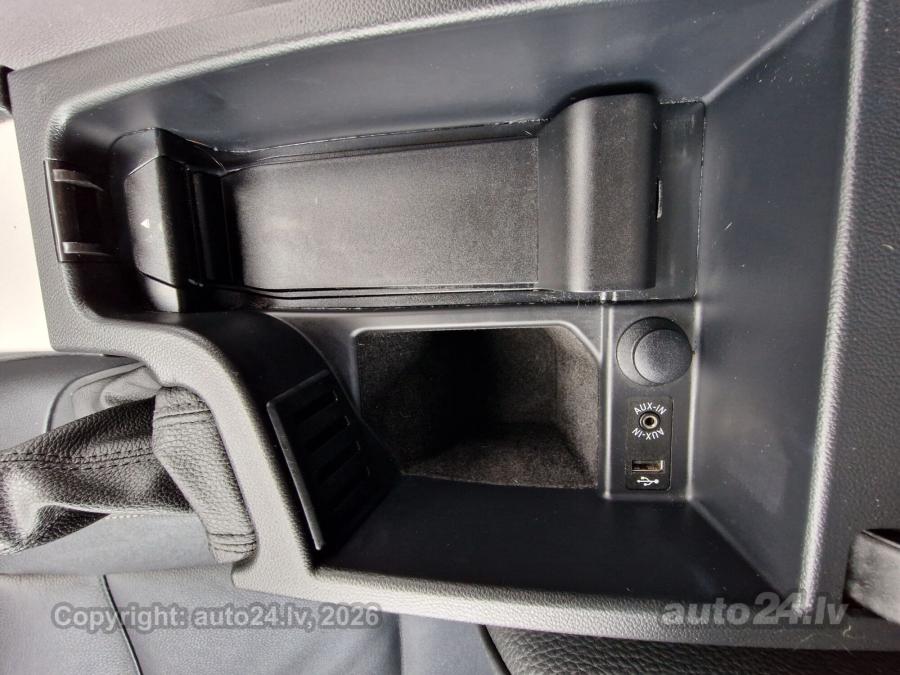 Pelēks BMW 3 Series 2011 Tartu, ar dzinēja tilpumu 2.00 L un nobraukumu 287 tūkst. km par 5490 €, foto 28 vietnē AUTOMOTO.COM.LV