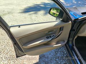 Pelēks BMW 3 Series 2012 Tallina, ar dzinēja tilpumu 2.00 L un nobraukumu 313 tūkst. km par 7000 €, foto 17 vietnē AUTOMOTO.COM.LV