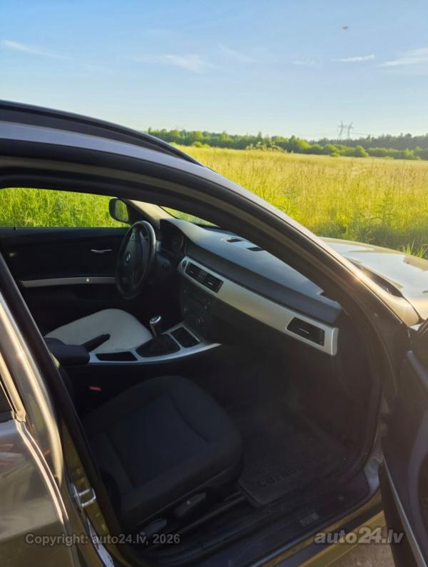 Pelēks BMW 3 Series 2012 Jegeva, ar dzinēja tilpumu 2.00 L un nobraukumu 359 tūkst. km par 4500 €, foto 8 vietnē AUTOMOTO.COM.LV