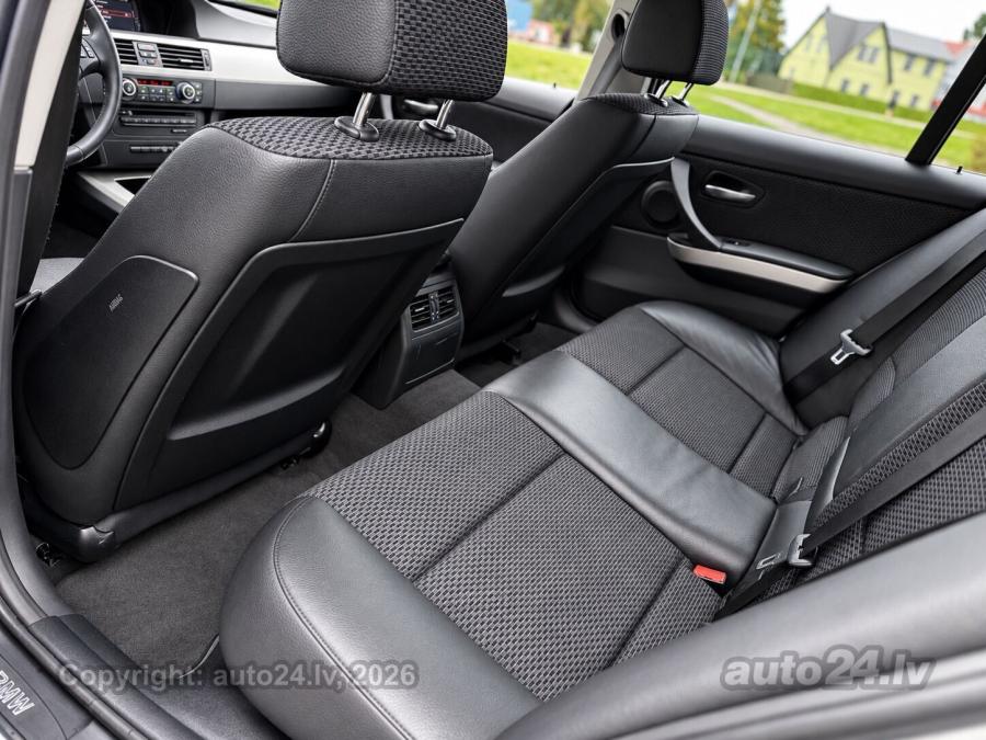 Pelēks BMW 3 Series 2012 Tallina, ar dzinēja tilpumu 2.00 L un nobraukumu 283 tūkst. km par 6500 €, foto 17 vietnē AUTOMOTO.COM.LV