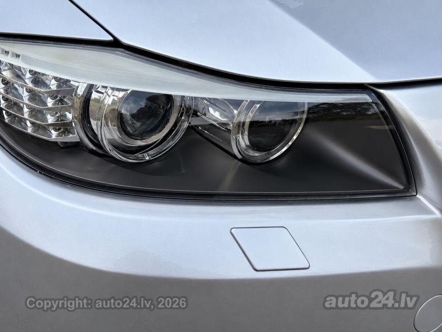 Pelēks BMW 3 Series 2012 Tallina, ar dzinēja tilpumu 2.00 L un nobraukumu 283 tūkst. km par 6500 €, foto 23 vietnē AUTOMOTO.COM.LV
