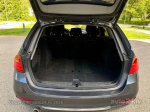 Pelēks BMW 3 Series 2013 Rapla, ar dzinēja tilpumu 2.00 L un nobraukumu 310 tūkst. km par 6000 €, foto 12 vietnē AUTOMOTO.COM.LV