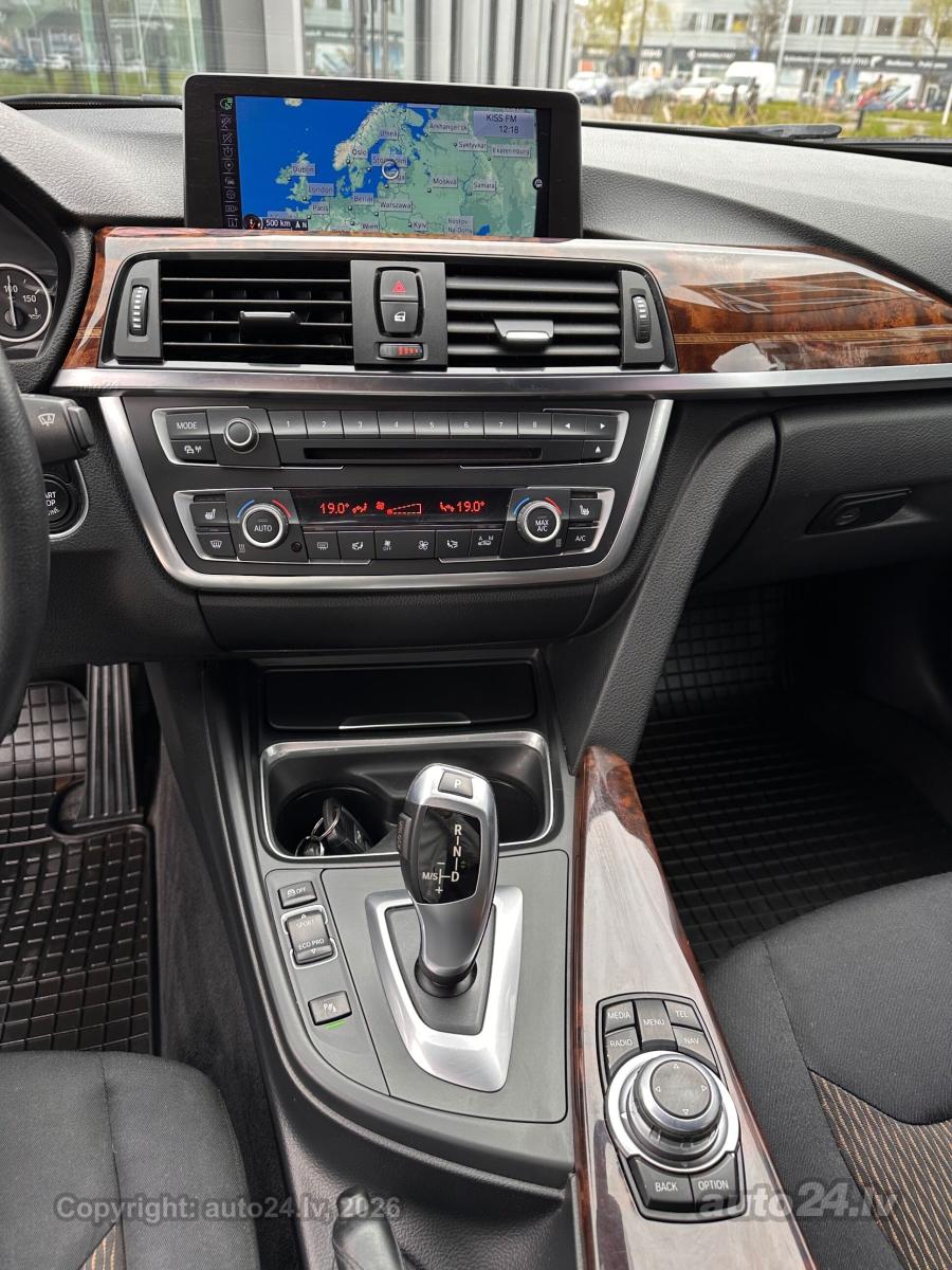 Pelēks BMW 3 Series 2013 Tallina, ar dzinēja tilpumu 2.00 L un nobraukumu 310 tūkst. km par 8490 €, foto 25 vietnē AUTOMOTO.COM.LV